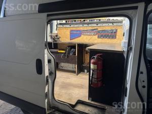 Balts Opel Vivaro 2008 Rīga, ar dzinēja tilpumu 2.00 L un nobraukumu 350 tūkst. km par 5800 €, foto 14 vietnē AUTOMOTO.COM.LV