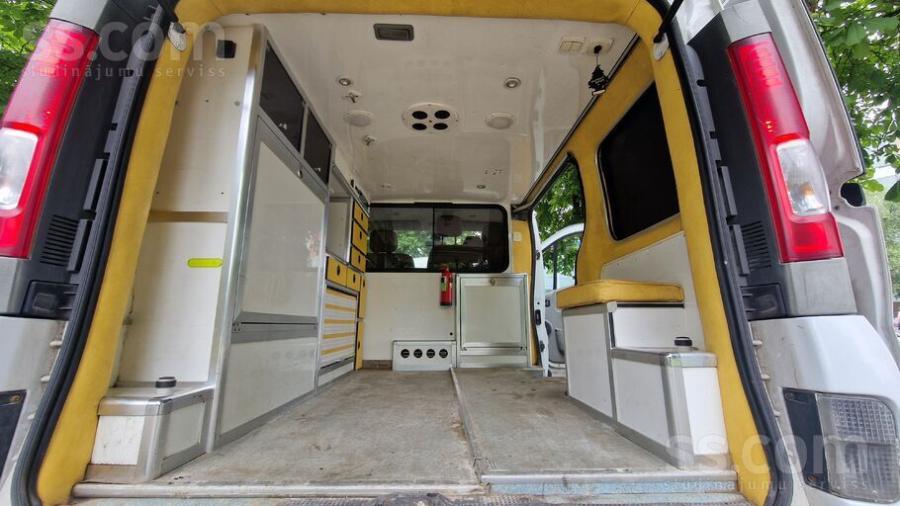Balts Opel Vivaro 2008 Rīga, ar dzinēja tilpumu 2.00 L un nobraukumu 0 tūkst. km par 3590 €, foto 9 vietnē AUTOMOTO.COM.LV