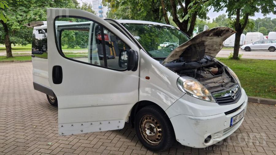 Balts Opel Vivaro 2008 Rīga, ar dzinēja tilpumu 2.00 L un nobraukumu 0 tūkst. km par 3590 €, foto 19 vietnē AUTOMOTO.COM.LV