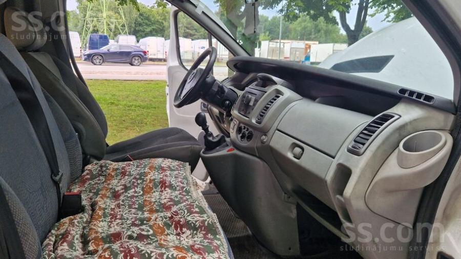 Balts Opel Vivaro 2008 Rīga, ar dzinēja tilpumu 2.00 L un nobraukumu 0 tūkst. km par 3590 €, foto 22 vietnē AUTOMOTO.COM.LV