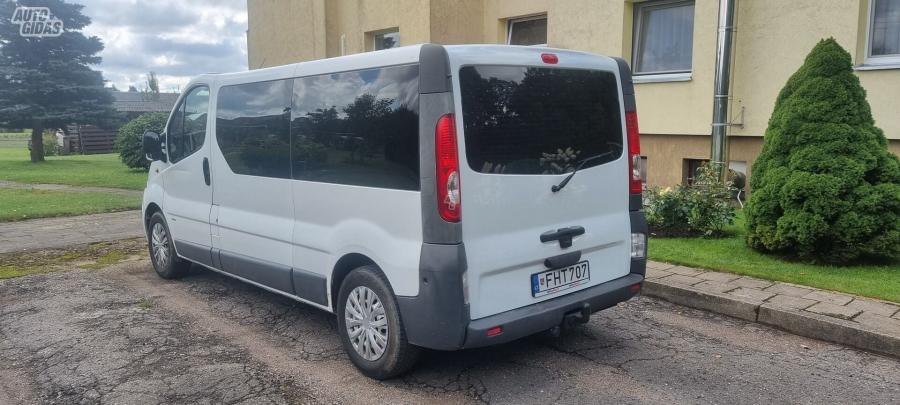 Balts Opel Vivaro 2008 Klaipėda, ar dzinēja tilpumu 2.50 L un nobraukumu 350 tūkst. km par 4500 €, foto 6 vietnē AUTOMOTO.COM.LV