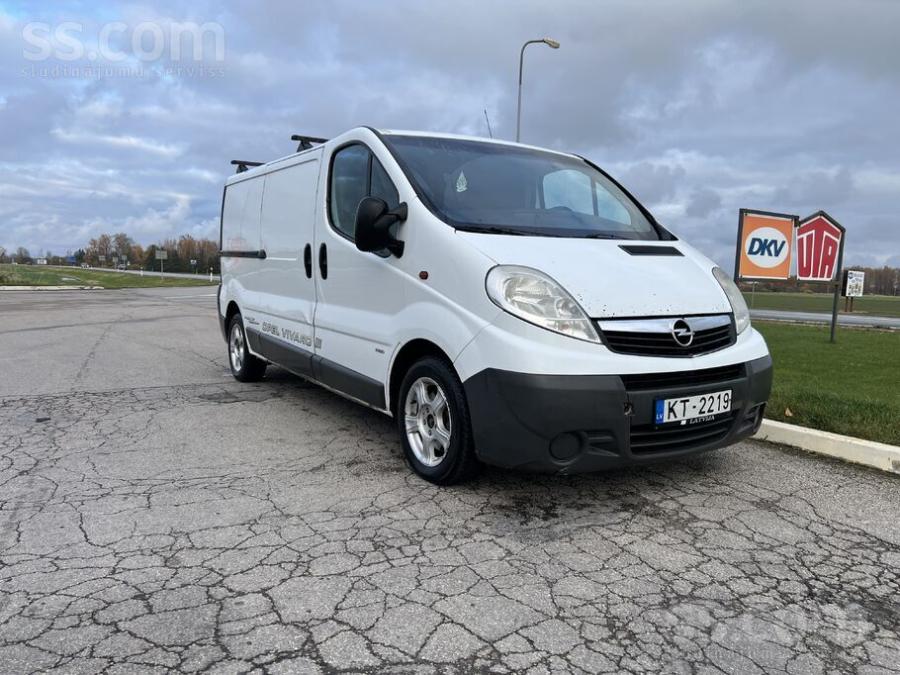 White Opel Vivaro 2009 in Riga, with an engine capacity of 2.00 L and mileage of 420 thousand km for 3700 €, photo 2 on AUTOMOTO.COM.LV