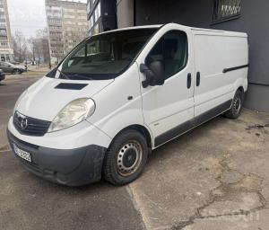 Balts Opel Vivaro 2009 Rīga, ar dzinēja tilpumu 2.50 L un nobraukumu 354 tūkst. km par 5200 €, foto 3 vietnē AUTOMOTO.COM.LV