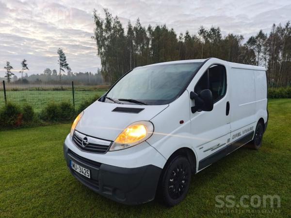 Balts Opel Vivaro 2009 Rīga, ar dzinēja tilpumu 2.00 L un nobraukumu 255 tūkst. km par 5000 €, foto 1 vietnē AUTOMOTO.COM.LV