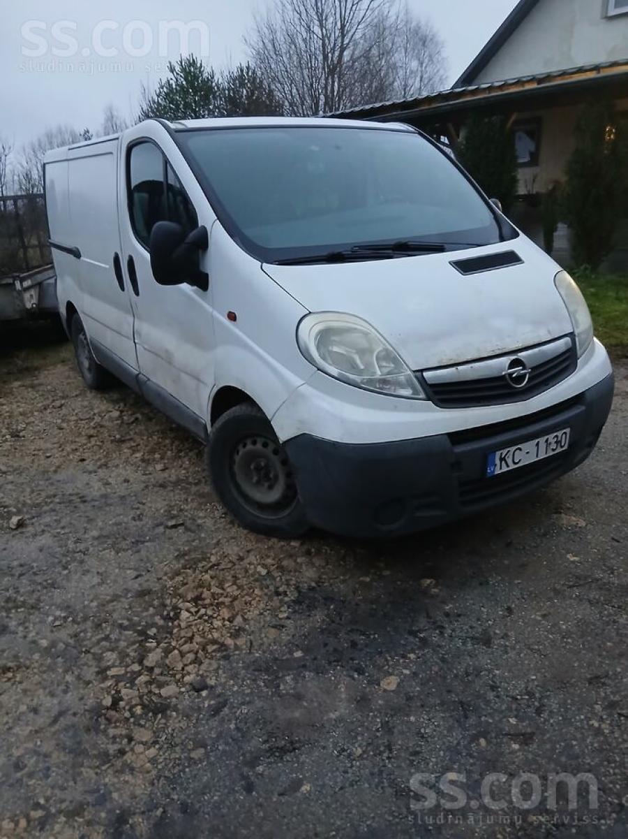 Balts Opel Vivaro 2009 Rīga, ar dzinēja tilpumu 2.00 L un nobraukumu 396 tūkst. km par 2850 €, foto 2 vietnē AUTOMOTO.COM.LV