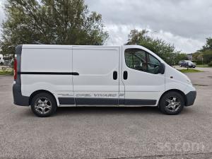 White Opel Vivaro 2009 in Liepaja, with an engine capacity of 2.00 L and mileage of 250 thousand km for 3500 €, photo 7 on AUTOMOTO.COM.LV