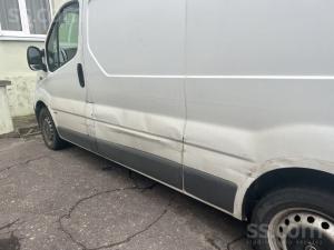 Balts Opel Vivaro 2010 Liepāja, ar dzinēja tilpumu 2.00 L un nobraukumu 406 tūkst. km par 4300 €, foto 10 vietnē AUTOMOTO.COM.LV