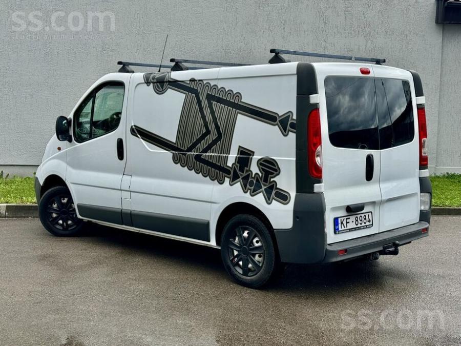 Balts Opel Vivaro 2010 Jelgava, ar dzinēja tilpumu 2.00 L un nobraukumu 0 tūkst. km par 5500 €, foto 5 vietnē AUTOMOTO.COM.LV