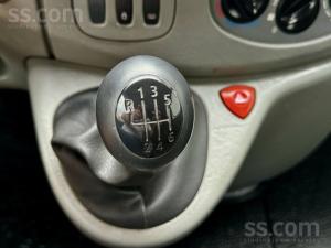 Balts Opel Vivaro 2010 Jelgava, ar dzinēja tilpumu 2.00 L un nobraukumu 0 tūkst. km par 5500 €, foto 15 vietnē AUTOMOTO.COM.LV