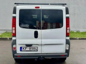 White Opel Vivaro 2010 in Riga, with an engine capacity of 2.00 L and mileage of 254 thousand km for 5950 €, photo 7 on AUTOMOTO.COM.LV