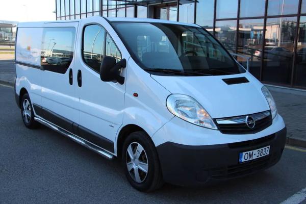 Balts Opel Vivaro 2010 Mārupe, ar dzinēja tilpumu 2.00 L un nobraukumu 323 tūkst. km par 6150 €, foto 3 vietnē AUTOMOTO.COM.LV