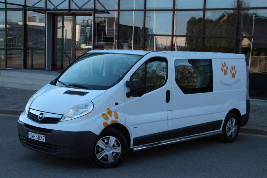 Balts Opel Vivaro 2010 Mārupe, ar dzinēja tilpumu 2.00 L un nobraukumu 323 tūkst. km par 6150 €, foto 5 vietnē AUTOMOTO.COM.LV