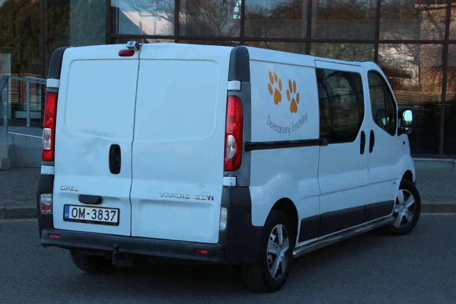Balts Opel Vivaro 2010 Mārupe, ar dzinēja tilpumu 2.00 L un nobraukumu 323 tūkst. km par 6150 €, foto 8 vietnē AUTOMOTO.COM.LV