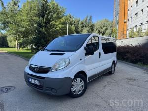 White Opel Vivaro 2010 in Riga, with an engine capacity of 2.00 L and mileage of 392 thousand km for 2992 €, photo  on AUTOMOTO.COM.LV