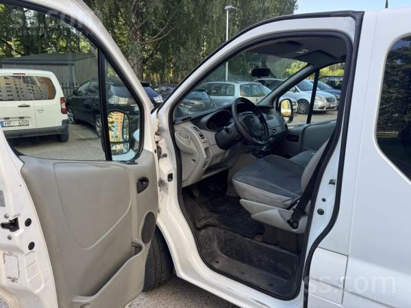 Balts Opel Vivaro 2010 Rīga, ar dzinēja tilpumu 2.00 L un nobraukumu 392 tūkst. km par 2992 €, foto 6 vietnē AUTOMOTO.COM.LV