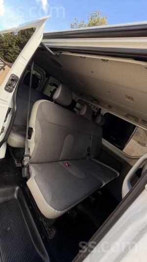 Balts Opel Vivaro 2010 Daugavpils, ar dzinēja tilpumu 2.00 L un nobraukumu 261 tūkst. km par 6700 €, foto 8 vietnē AUTOMOTO.COM.LV