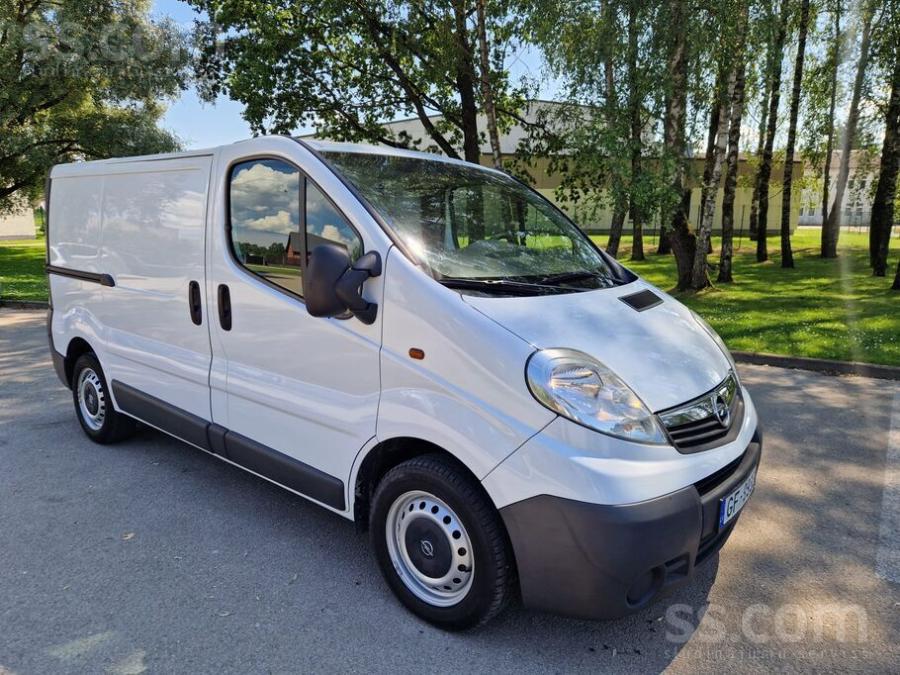 White Opel Vivaro 2011 in Riga, with an engine capacity of 2.00 L and mileage of 236 thousand km for 6050 €, photo 2 on AUTOMOTO.COM.LV