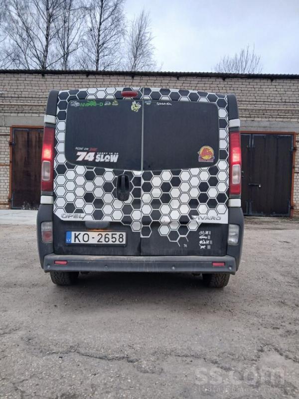 Balts Opel Vivaro 2011 Preiļi, ar dzinēja tilpumu 2.00 L un nobraukumu 0 tūkst. km par 2500 €, foto 6 vietnē AUTOMOTO.COM.LV