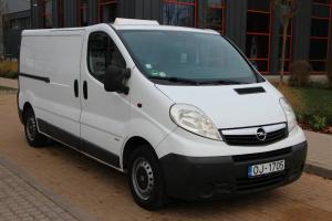 Balts Opel Vivaro 2011 Mārupe, ar dzinēja tilpumu 2.00 L un nobraukumu 244 tūkst. km par 6450 €, foto 5 vietnē AUTOMOTO.COM.LV