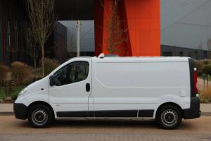 Balts Opel Vivaro 2011 Mārupe, ar dzinēja tilpumu 2.00 L un nobraukumu 244 tūkst. km par 6450 €, foto 10 vietnē AUTOMOTO.COM.LV