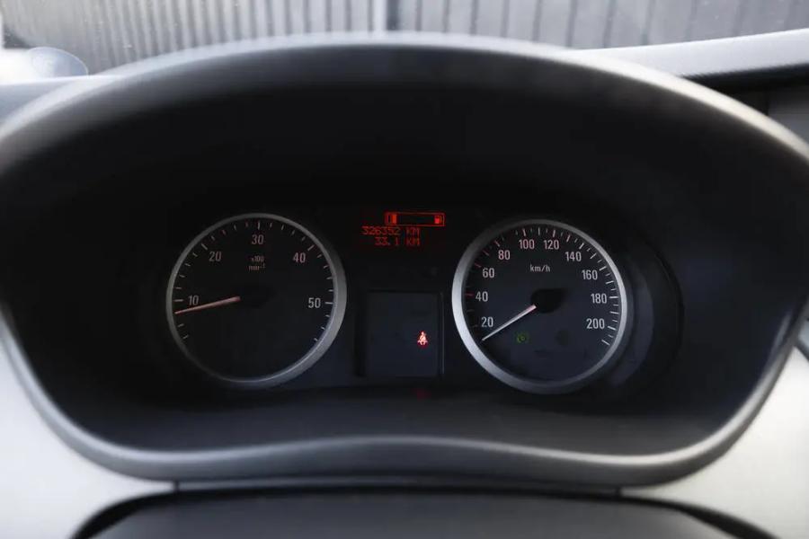 Белый Опель Виваро 2011 в Елгава, объемом двигателя 2.50 л и пробегом 326 тыс. км за 8700 €, фото 17 на AUTOMOTO.COM.LV