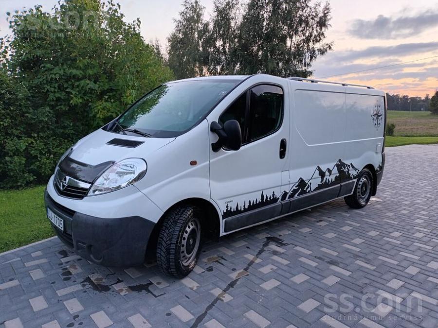 White Opel Vivaro 2011 in Talsi, with an engine capacity of 2.00 L and mileage of 260 thousand km for 7900 €, photo 3 on AUTOMOTO.COM.LV
