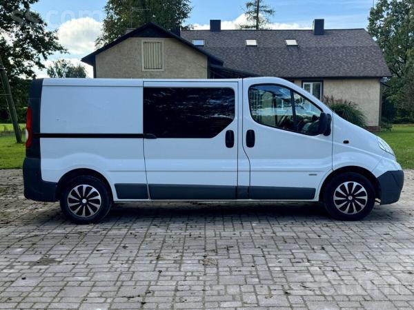 Balts Opel Vivaro 2011 Rīga, ar dzinēja tilpumu 2.00 L un nobraukumu 280 tūkst. km par 3500 €, foto 4 vietnē AUTOMOTO.COM.LV