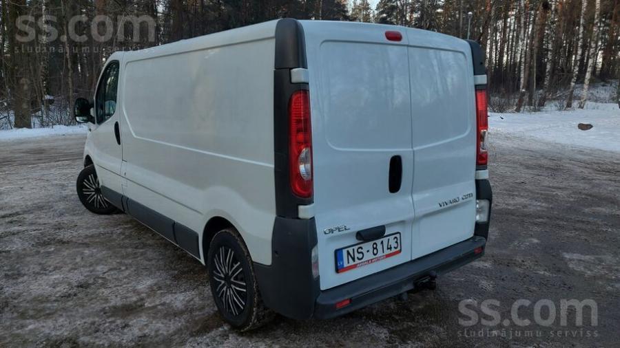Balts Opel Vivaro 2012 Rīga, ar dzinēja tilpumu 2.00 L un nobraukumu 252 tūkst. km par 5500 €, foto 6 vietnē AUTOMOTO.COM.LV