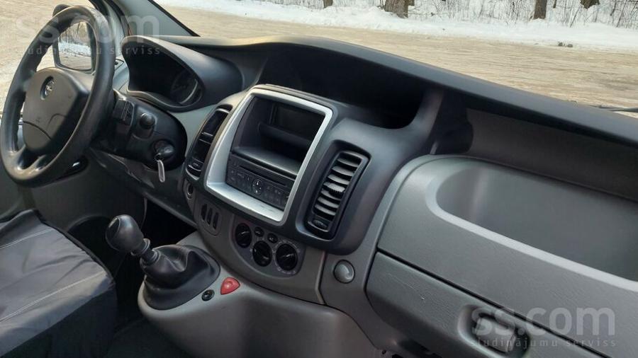 Balts Opel Vivaro 2012 Rīga, ar dzinēja tilpumu 2.00 L un nobraukumu 252 tūkst. km par 5500 €, foto 11 vietnē AUTOMOTO.COM.LV