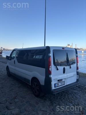 Balts Opel Vivaro 2012 Rīga, ar dzinēja tilpumu 2.00 L un nobraukumu 201 tūkst. km par 4800 €, foto 6 vietnē AUTOMOTO.COM.LV