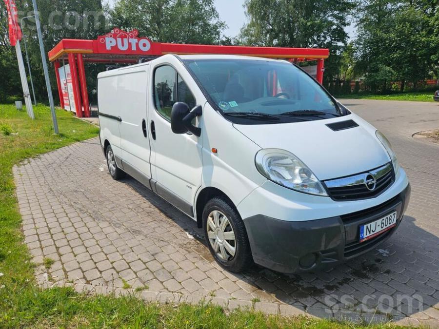 Balts Opel Vivaro 2012 Rīga, ar dzinēja tilpumu 2.00 L un nobraukumu 168 tūkst. km par 6300 €, foto 5 vietnē AUTOMOTO.COM.LV