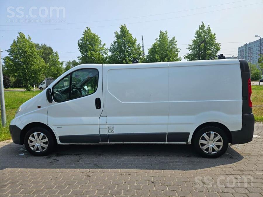 Balts Opel Vivaro 2012 Rīga, ar dzinēja tilpumu 2.00 L un nobraukumu 168 tūkst. km par 6300 €, foto 8 vietnē AUTOMOTO.COM.LV