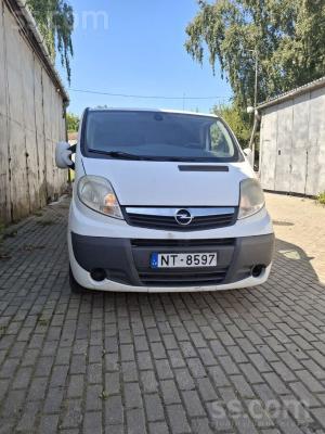 Balts Opel Vivaro 2012 Rīga, ar dzinēja tilpumu 2.00 L un nobraukumu 321 tūkst. km par 3590 €, foto 3 vietnē AUTOMOTO.COM.LV