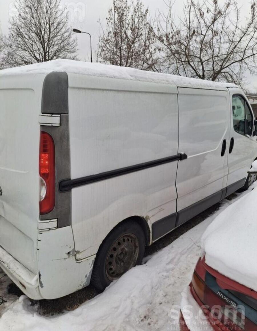 Balts Opel Vivaro 2012 Rīga, ar dzinēja tilpumu 2.00 L un nobraukumu 321 tūkst. km par 3630 €, foto 12 vietnē AUTOMOTO.COM.LV