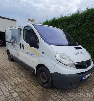 Balts Opel Vivaro 2012 Rīga, ar dzinēja tilpumu 2.00 L un nobraukumu 346 tūkst. km par 6300 €, foto 3 vietnē AUTOMOTO.COM.LV