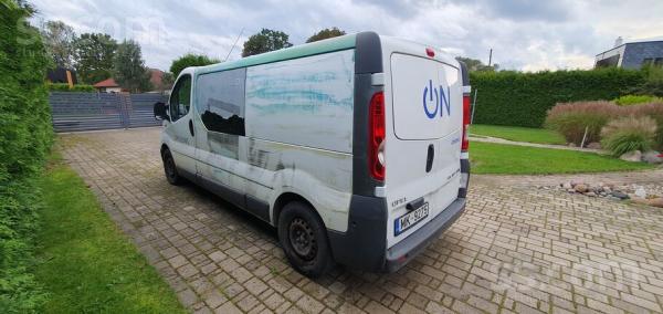Opel Vivaro 2012 Rīga vietnē Balts Opel Vivaro 2012 Rīga, ar dzinēja tilpumu 2.00 L un nobraukumu 346 tūkst. km par 6300 €, foto 5 vietnē AUTOMOTO.COM.LV