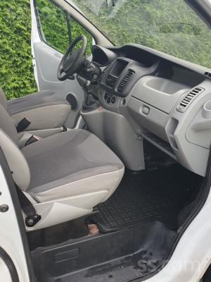 Balts Opel Vivaro 2012 Rīga, ar dzinēja tilpumu 2.00 L un nobraukumu 346 tūkst. km par 6300 €, foto 11 vietnē AUTOMOTO.COM.LV