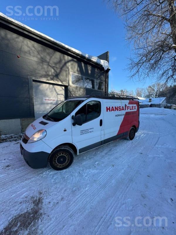 White Opel Vivaro 2013 in Daugavpils, with an engine capacity of 2.00 L and mileage of 326 thousand km for 4500 €, photo 2 on AUTOMOTO.COM.LV