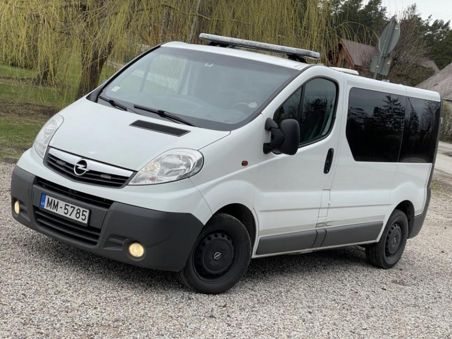 Balts Opel Vivaro 2013 Rīga, ar dzinēja tilpumu 2.00 L un nobraukumu 235 tūkst. km par 6450 €, foto 13 vietnē AUTOMOTO.COM.LV