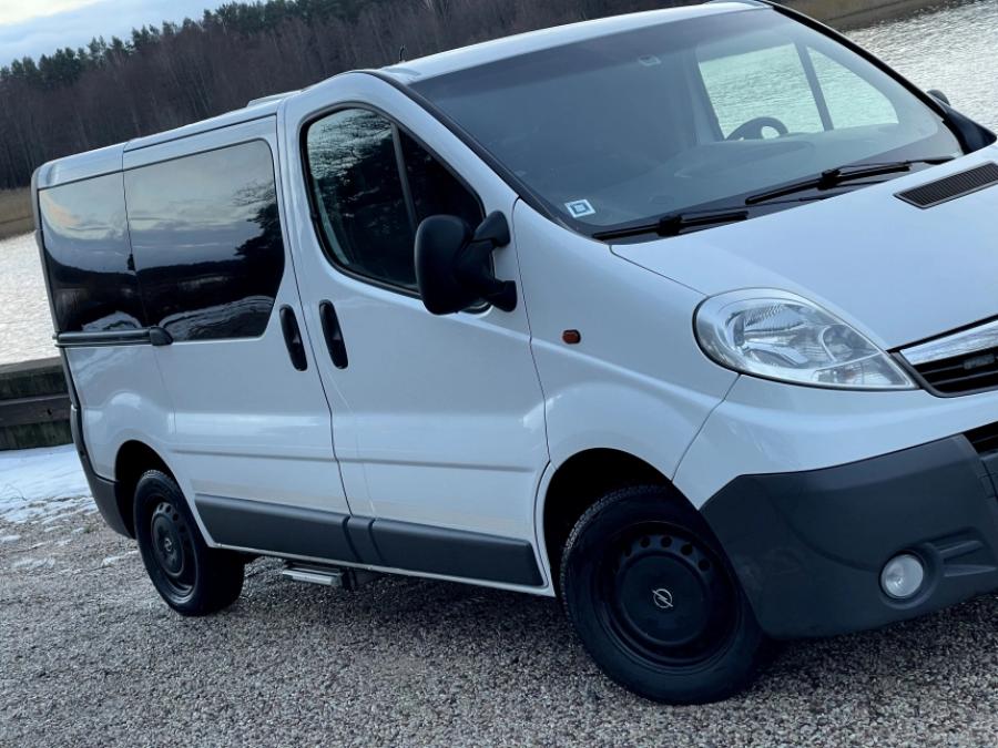 Balts Opel Vivaro 2013 Rīga, ar dzinēja tilpumu 2.00 L un nobraukumu 235 tūkst. km par 6450 €, foto 16 vietnē AUTOMOTO.COM.LV