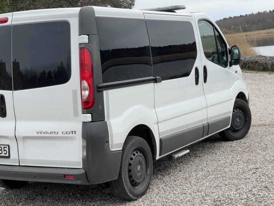 Balts Opel Vivaro 2013 Rīga, ar dzinēja tilpumu 2.00 L un nobraukumu 235 tūkst. km par 6450 €, foto 17 vietnē AUTOMOTO.COM.LV