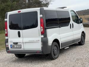 Balts Opel Vivaro 2013 Rīga, ar dzinēja tilpumu 2.00 L un nobraukumu 235 tūkst. km par 6450 €, foto 19 vietnē AUTOMOTO.COM.LV
