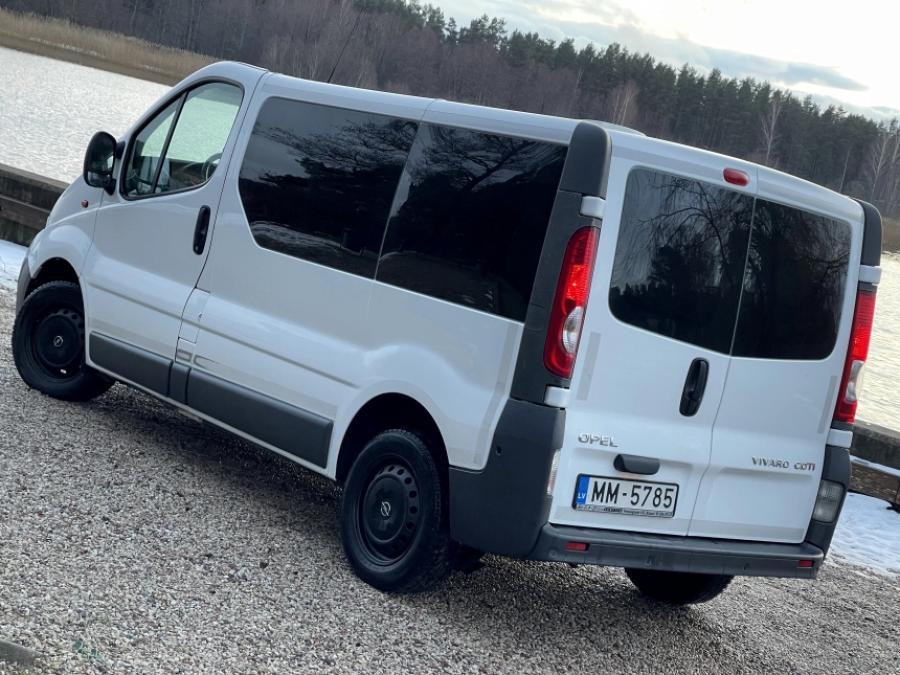 Balts Opel Vivaro 2013 Rīga, ar dzinēja tilpumu 2.00 L un nobraukumu 235 tūkst. km par 6450 €, foto 31 vietnē AUTOMOTO.COM.LV
