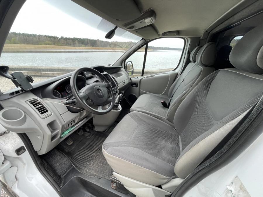 Balts Opel Vivaro 2013 Rīga, ar dzinēja tilpumu 2.00 L un nobraukumu 235 tūkst. km par 6450 €, foto 39 vietnē AUTOMOTO.COM.LV
