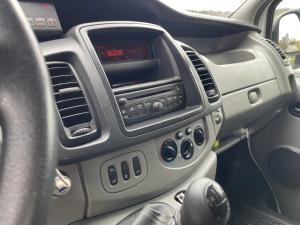 Balts Opel Vivaro 2013 Rīga, ar dzinēja tilpumu 2.00 L un nobraukumu 235 tūkst. km par 6450 €, foto 43 vietnē AUTOMOTO.COM.LV