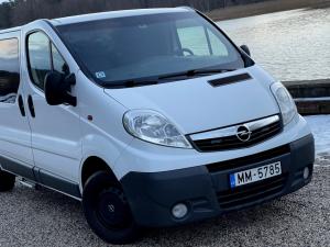 Balts Opel Vivaro 2013 Rīga, ar dzinēja tilpumu 2.00 L un nobraukumu 235 tūkst. km par 6450 €, foto 50 vietnē AUTOMOTO.COM.LV
