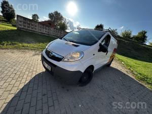 White Opel Vivaro 2013 in Daugavpils, with an engine capacity of 2.00 L and mileage of 328 thousand km for 5299 €, photo 3 on AUTOMOTO.COM.LV