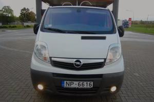 Balts Opel Vivaro 2014 Jēkabpils, ar dzinēja tilpumu 2.00 L un nobraukumu 254 tūkst. km par 10900 €, foto 5 vietnē AUTOMOTO.COM.LV