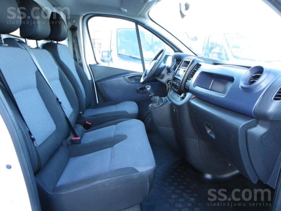 Balts Opel Vivaro 2015 Valka, ar dzinēja tilpumu 1.60 L un nobraukumu 241 tūkst. km par 9600 €, foto 20 vietnē AUTOMOTO.COM.LV
