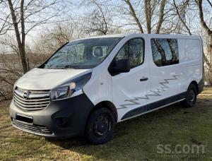 Balts Opel Vivaro 2015 Cēsis, ar dzinēja tilpumu 1.60 L un nobraukumu 148 tūkst. km par 12100 €, foto  vietnē AUTOMOTO.COM.LV